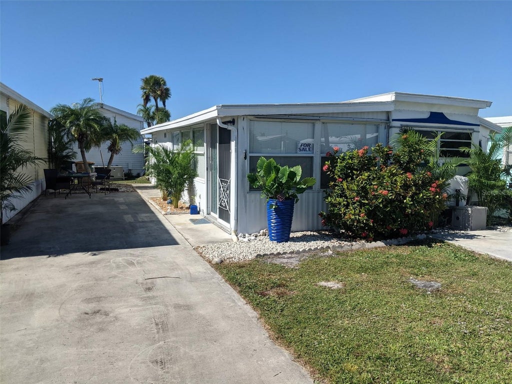 1475 Flamingo Drive 162, ENGLEWOOD Property Listing: MLS® #N6140846