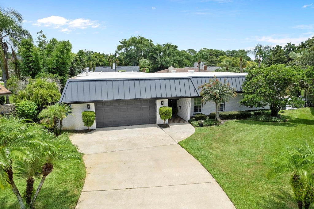 210 Shell Point W, MAITLAND Property Listing: MLS® #O6331594