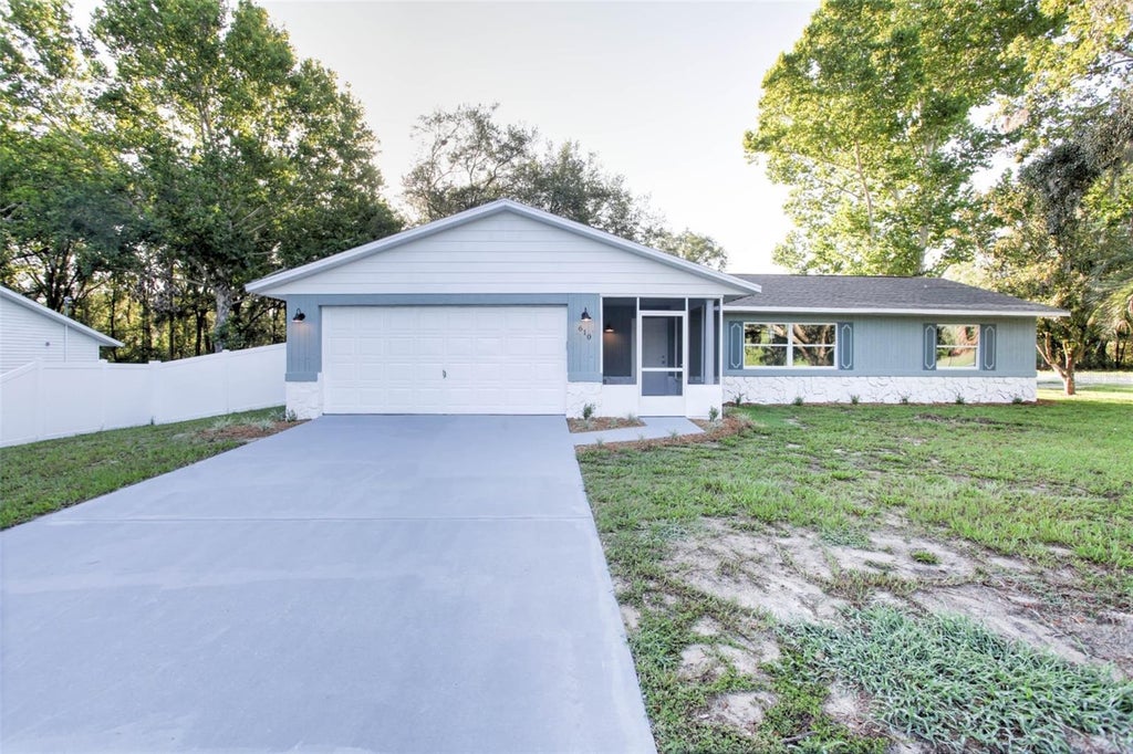 610 Independence Highway, INVERNESS Property Listing: MLS® #OM704321