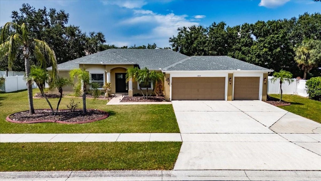 6608 Clair Shore Drive, APOLLO BEACH Property Listing: MLS® #TB8404134