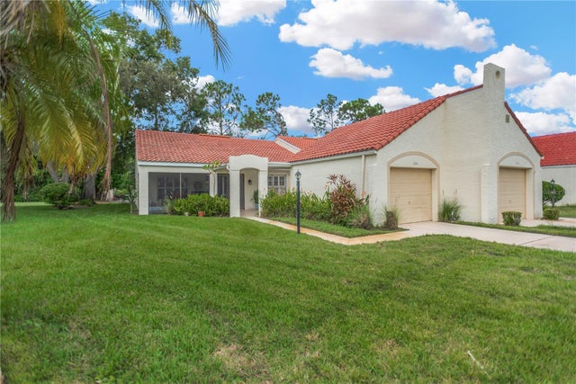 1090 Seville Drive 29, PALM HARBOR Property Listing: MLS® #TB8429205