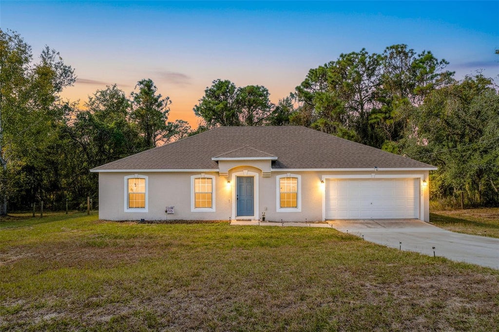 16061 Cave Swallow Road, BROOKSVILLE Property Listing: MLS® #W7880782