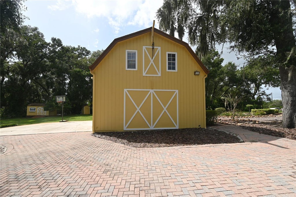 470 Longwood Hill Road, LONGWOOD Property Listing: MLS® #O6349180