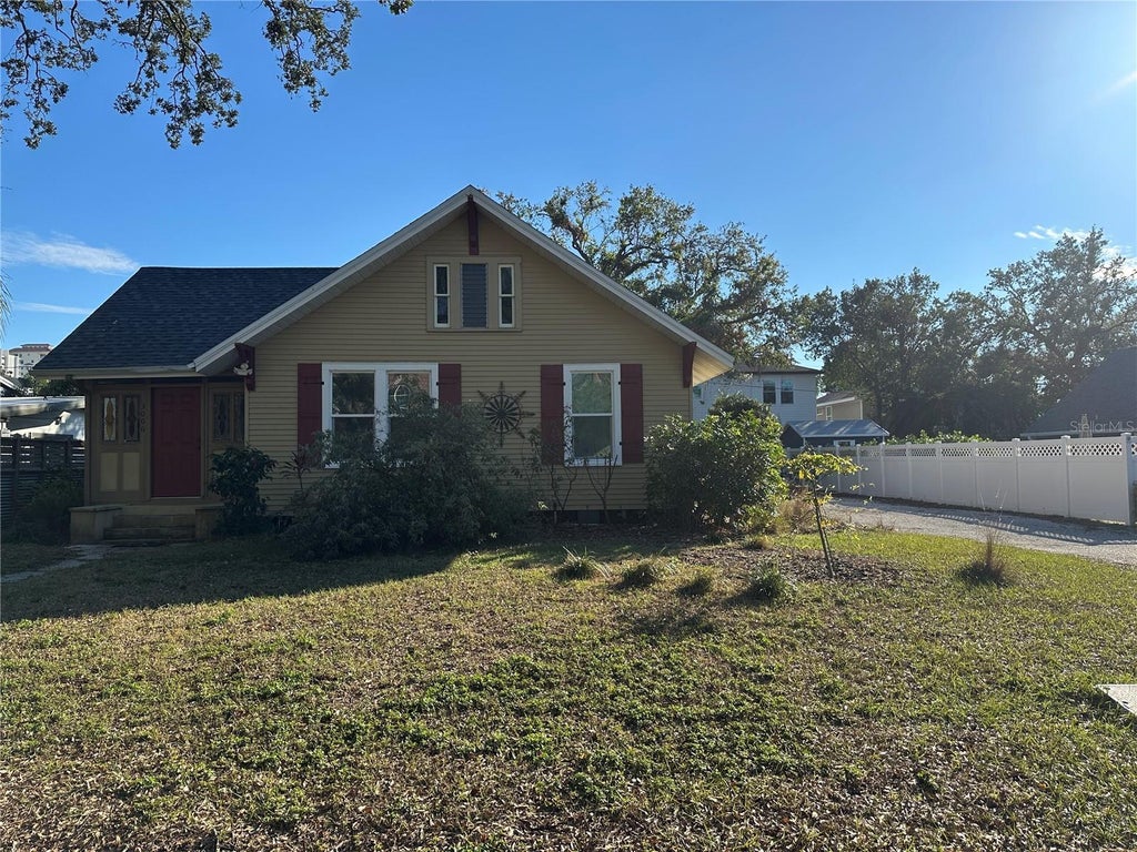 3006 West Bay Villa Avenue, TAMPA Property Listing: MLS® #TB8337221