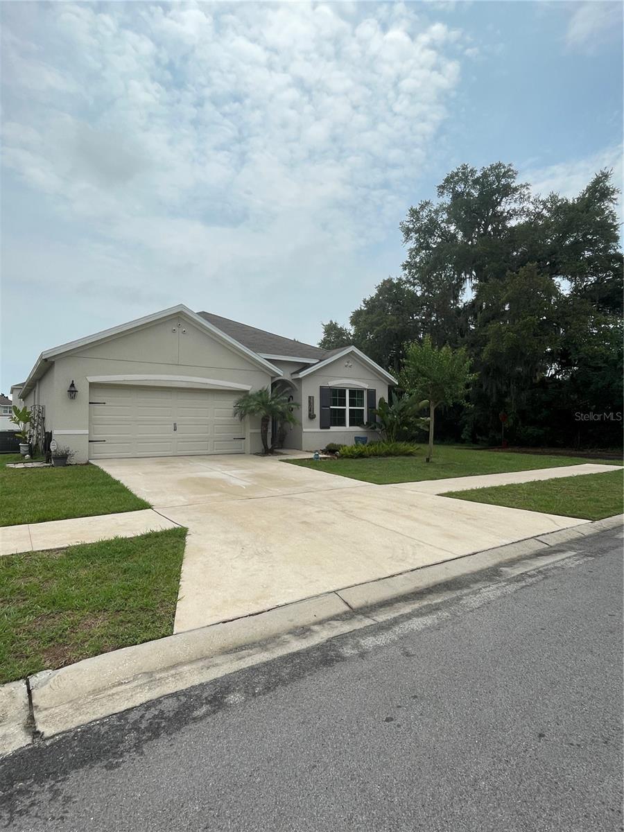 5504 Raymond Way, ZEPHYRHILLS Property Listing: MLS® #TB8385849
