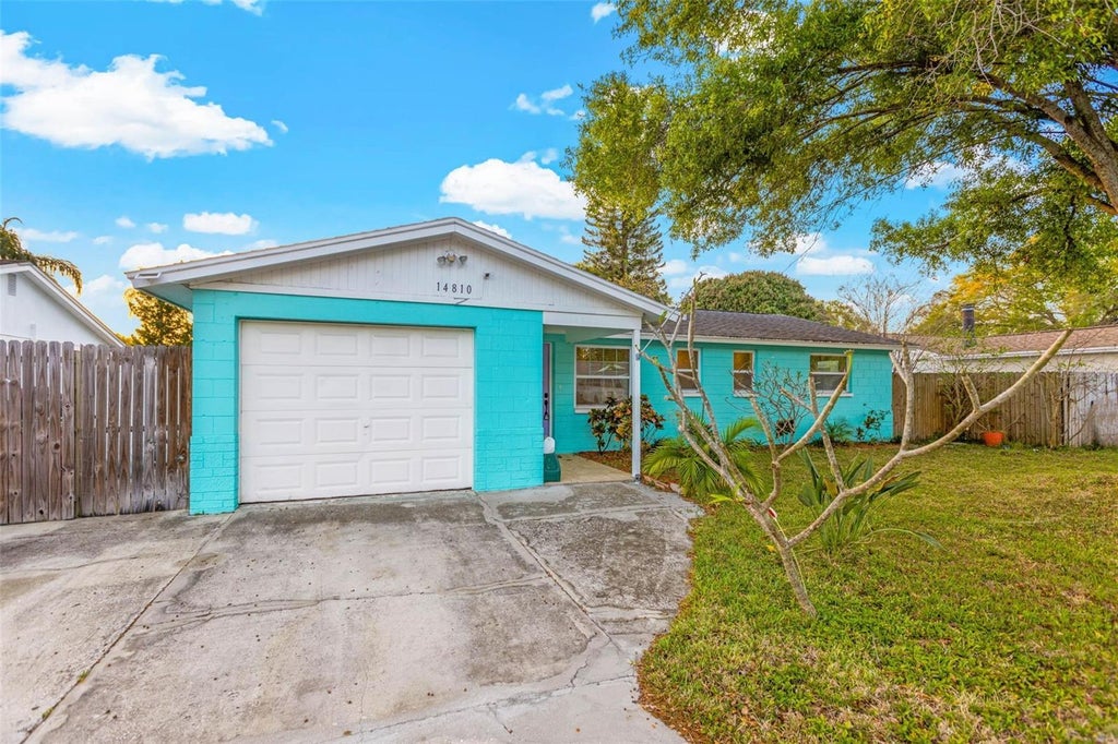 14810 55th Way N, CLEARWATER Property Listing: MLS® #TB8447444