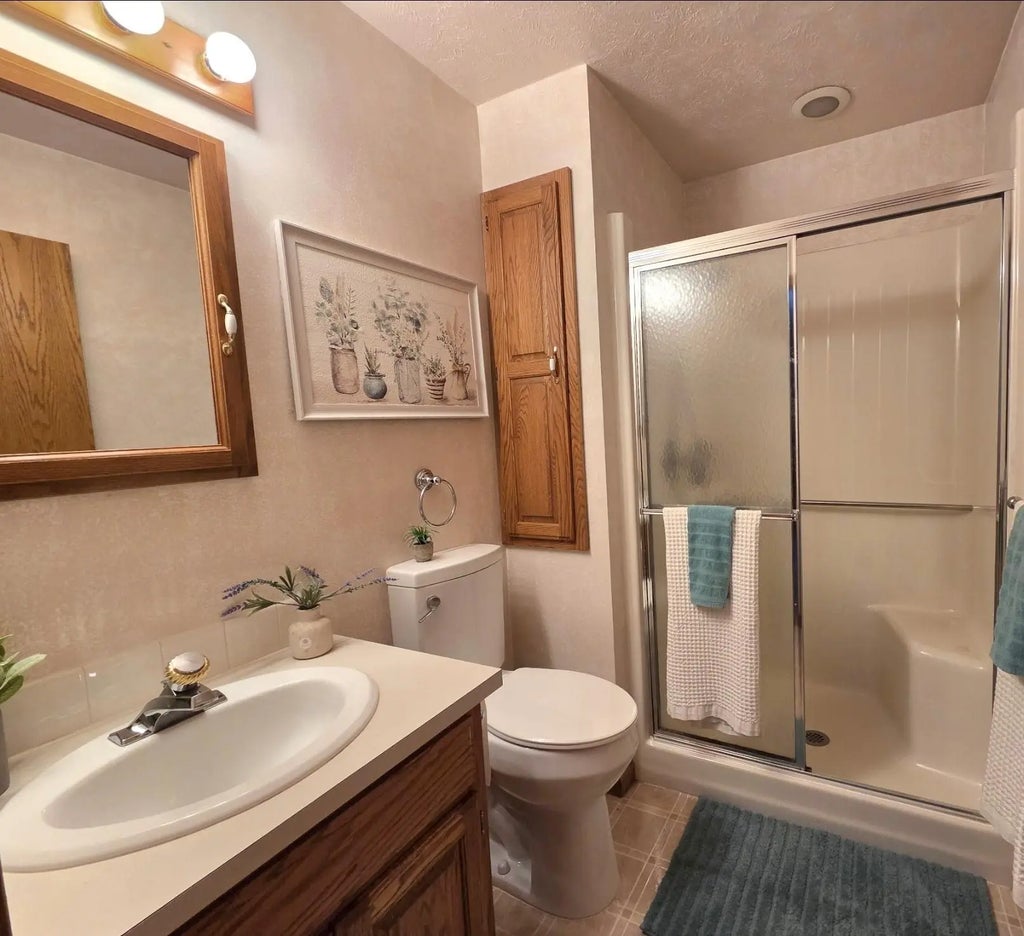 311 N Grove St Street, GLENWOOD Property Listing: MLS® #26-7