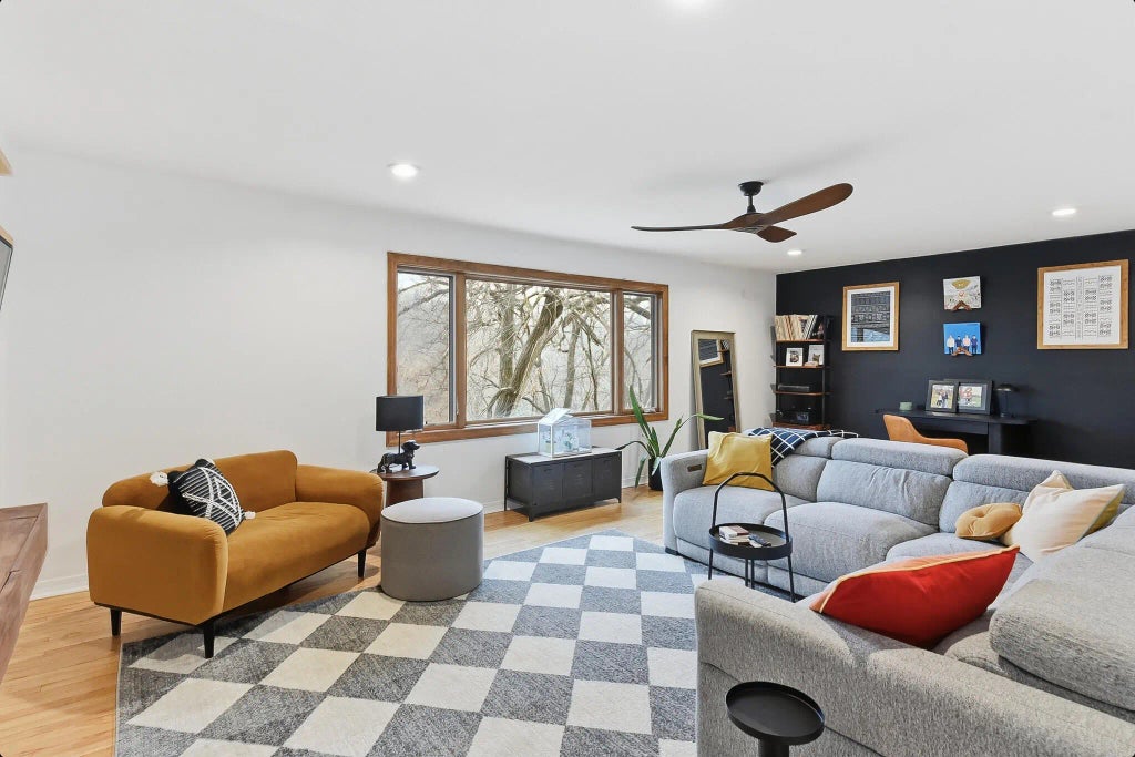 500 Frank Street, COUNCIL BLUFFS Property Listing: MLS® #26-10