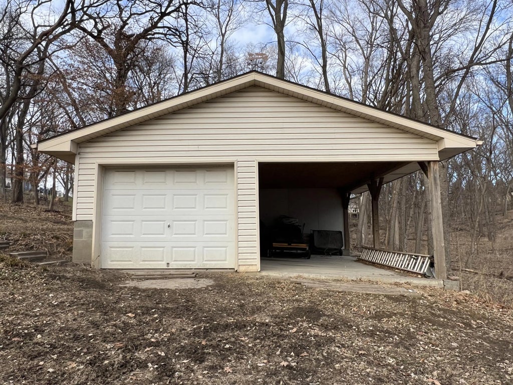 22605 Forrester Lane, GLENWOOD Property Listing: MLS® #26-77