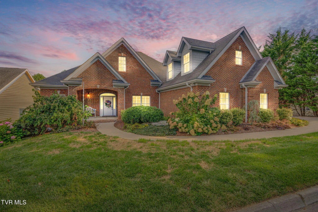 292 Alpine Trail, Kingsport Property Listing: MLS® #9985809