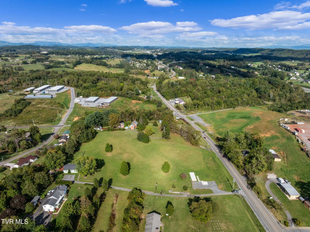 16235 Lee Highway, Bristol Property Listing: MLS® #9986369