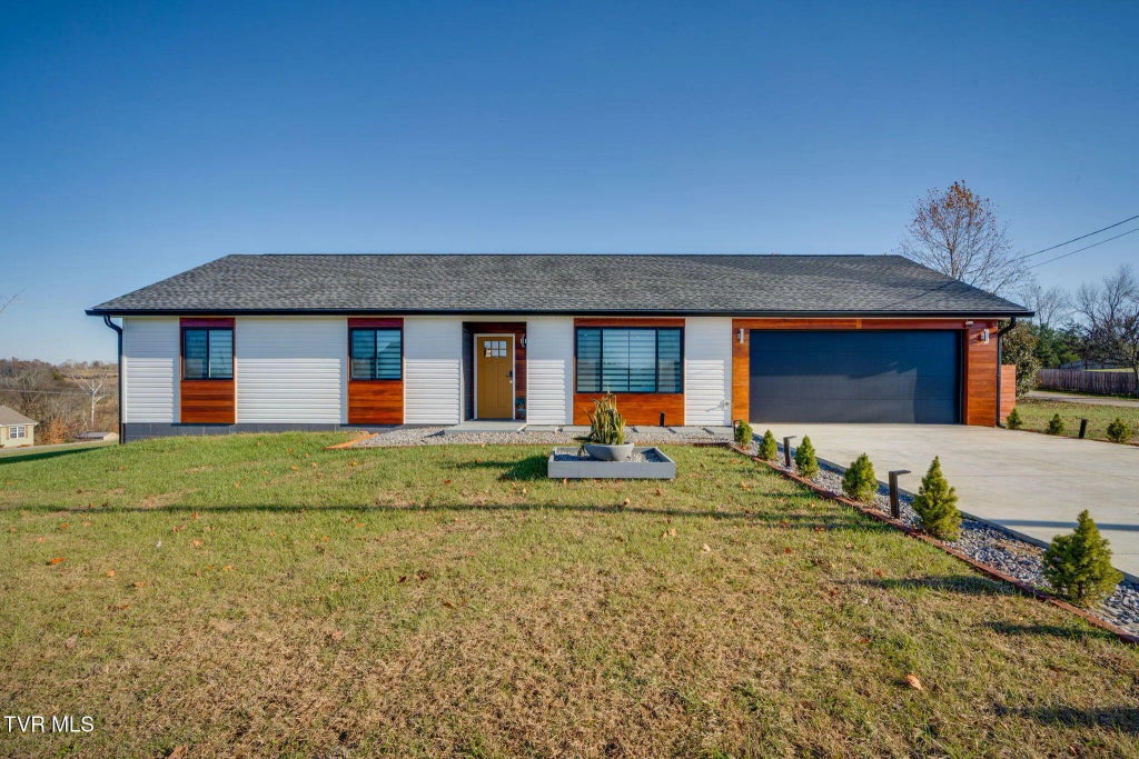 384 Anderson Street, Limestone Property Listing: MLS® #9988326