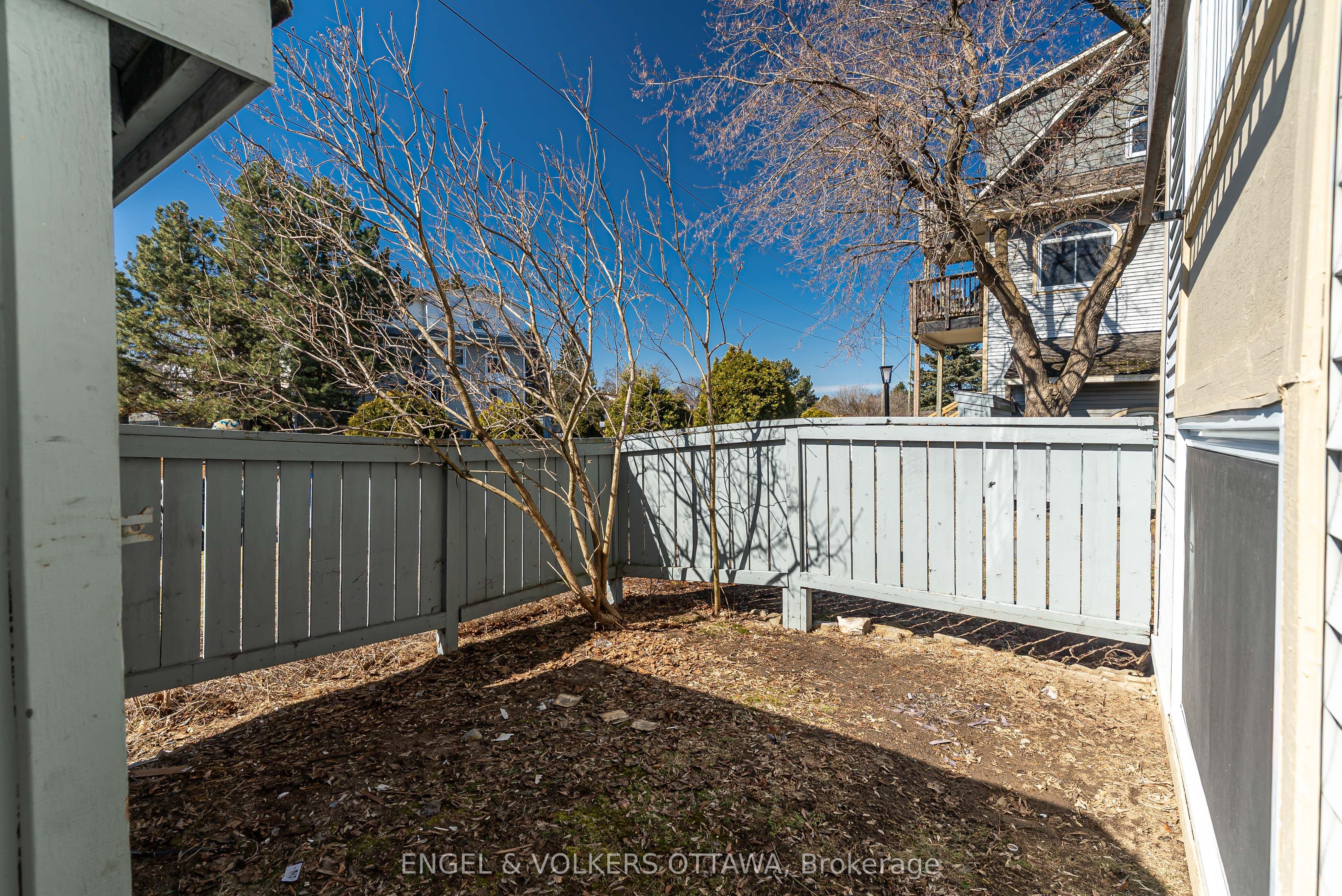 1504 Tanguay Court - Home for Sale | London Ontario Real Estate