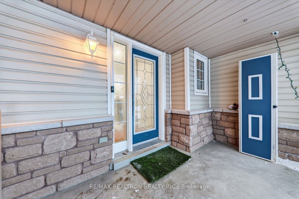 14 Sinden Drive, Whitby Property Listing: MLS® #E12655990