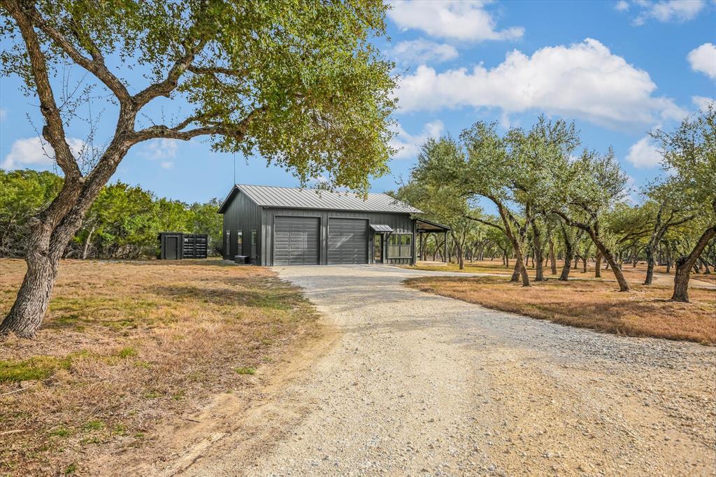 2531 Wayside Dr, Wimberley Property Listing: MLS® #2102996