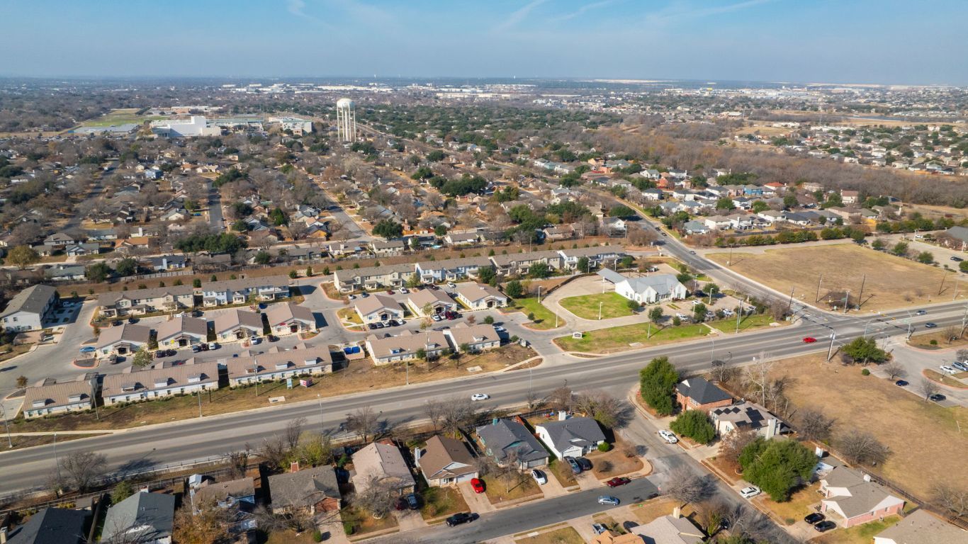 2200 N A W Grimes Boulevard 1200, Round Rock TX Real Estate Listing ...