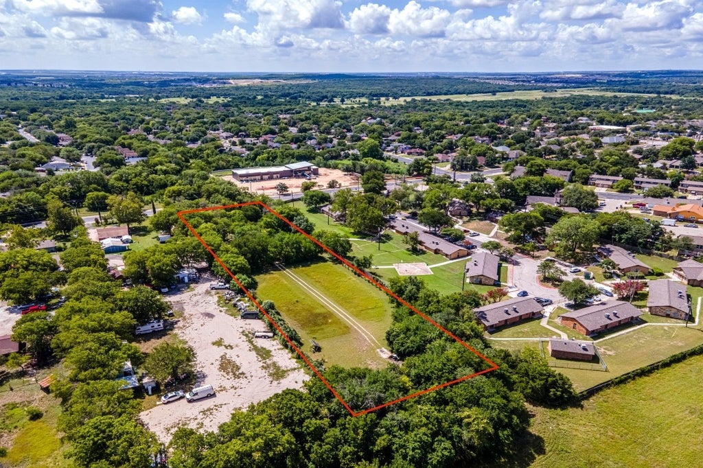 4904 Nuckols Crossing Rd, Austin Property Listing: MLS® #5467425