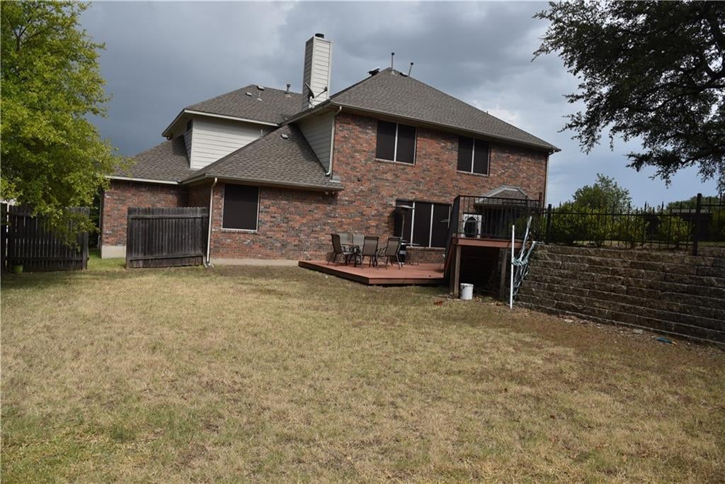 9500 Lisi Anne Drive, Austin TX Real Estate Listing - MLS® # 8694487