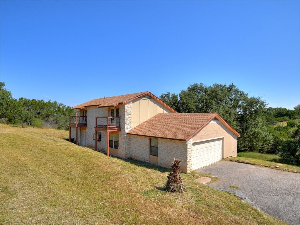 12904 Wells Fargo Trail, Austin TX Real Estate Listing - MLS® # 9690944