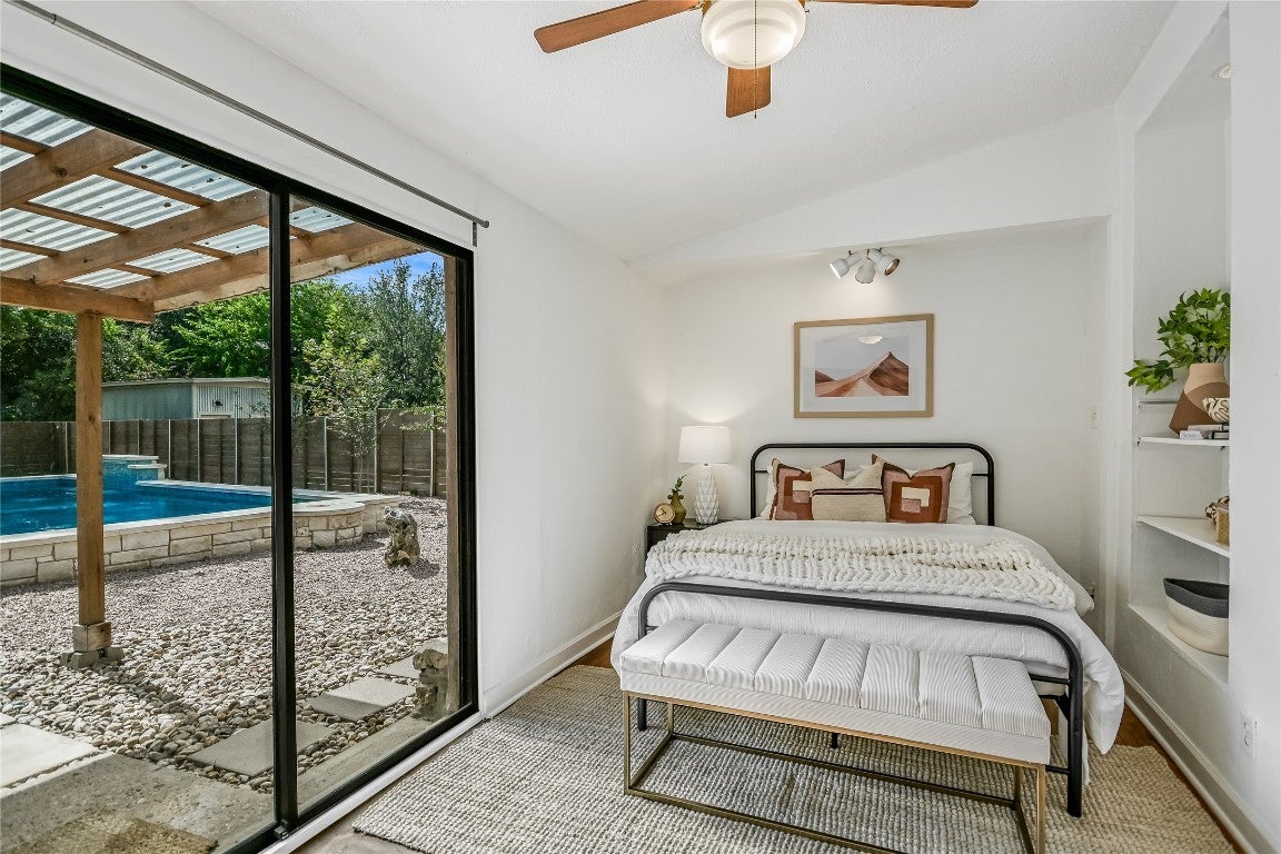 905 W Elizabeth Street, Austin TX Real Estate Listing - MLS® # 7492075