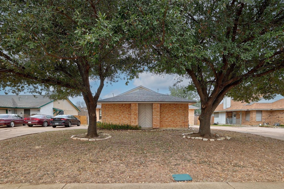 1314 Zephyr Lane, Round Rock TX Real Estate Listing - MLS® # 5895656