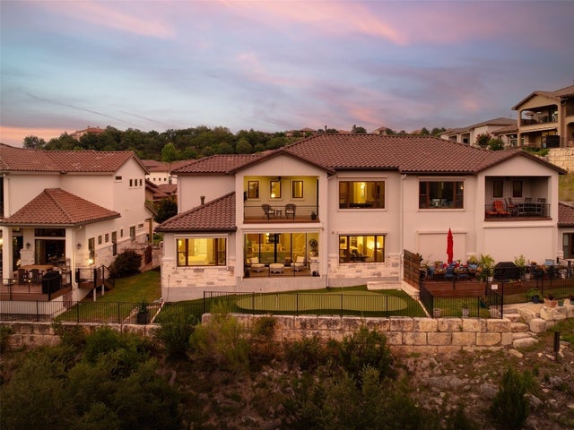 Lake Travis Waterfront Condos and Townhomes For Sale - The Lakefront Group