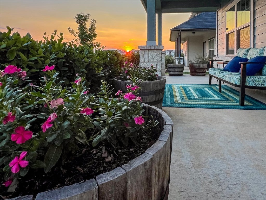 103 Bent Creek Dr, Hutto Property Listing: MLS® #5743267