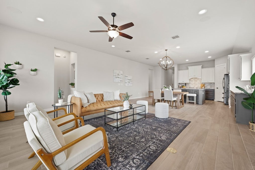 8306 Bestride Bnd, Austin Property Listing: MLS® #2657364