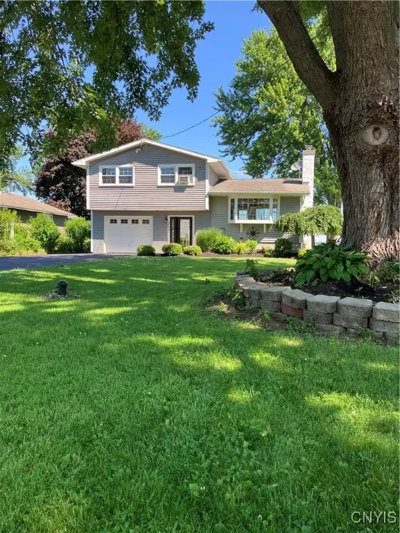 6433 Long Point Road, Cicero Property Listing: MLS® #S1656280