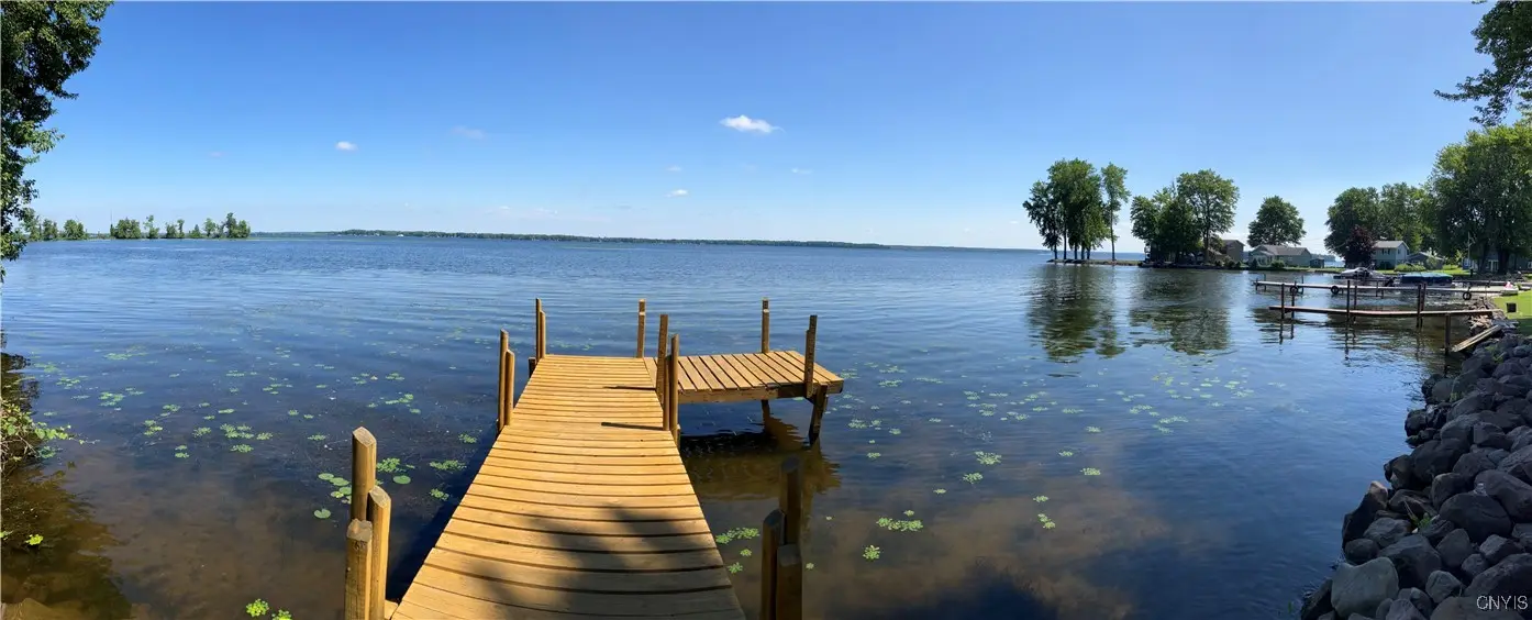 6433 Long Point Road, Cicero Property Listing: MLS® #S1656280