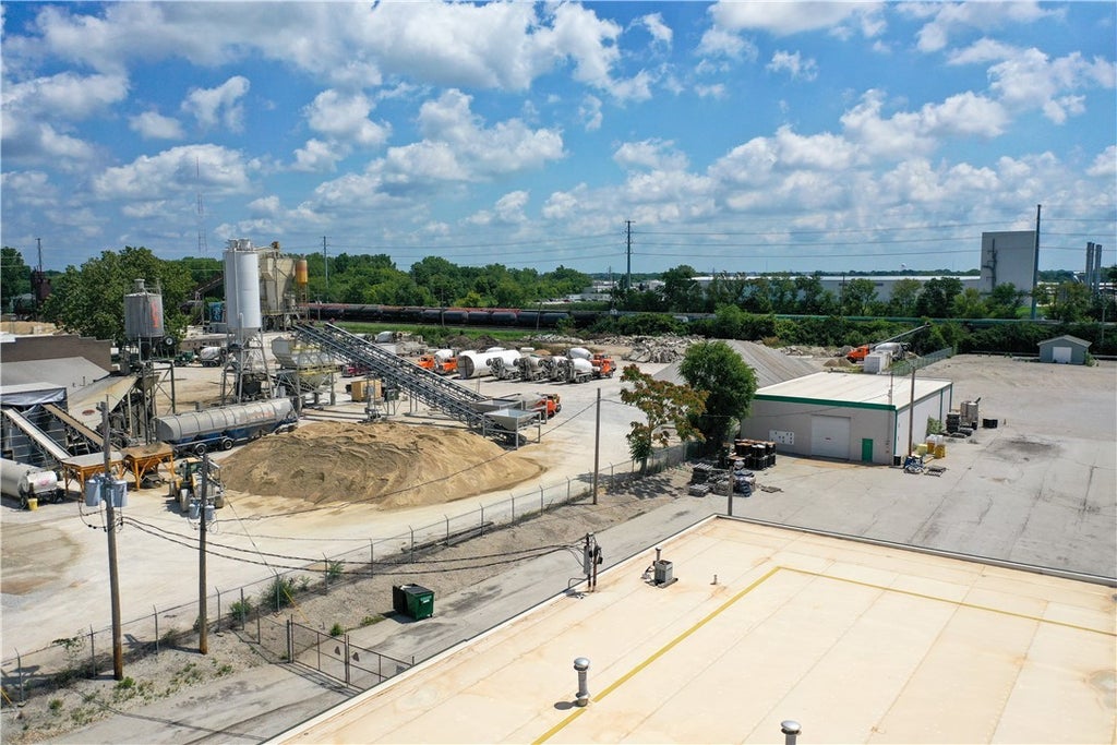 2602 N Morgan Street, Decatur Property Listing: MLS® #6228091