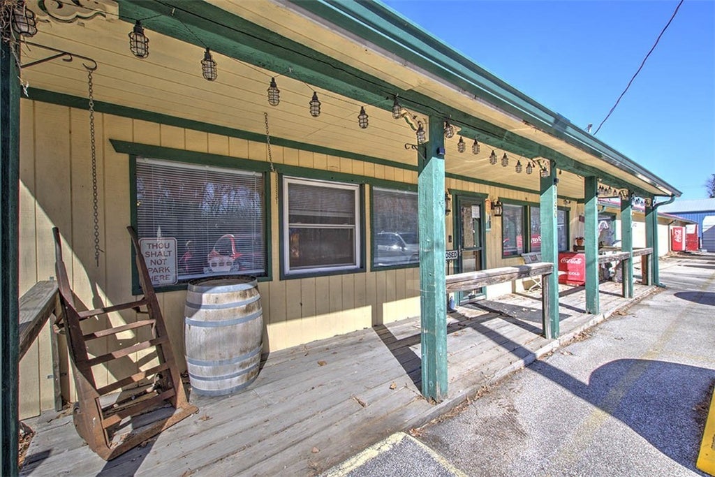 1190 N Meridian Road, Harristown Property Listing: MLS® #6250708