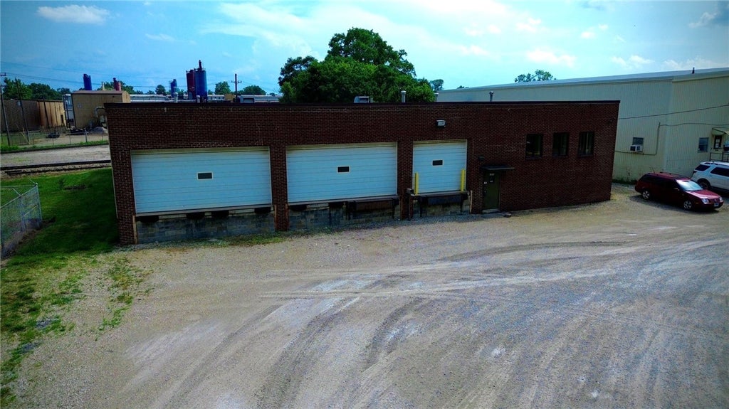 1041-1051 E Garfield Avenue, Decatur Property Listing: MLS® #6254606