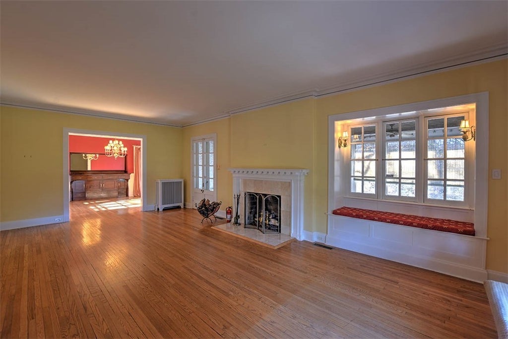 580 Powers Lane, Decatur Property Listing: MLS® #6230516