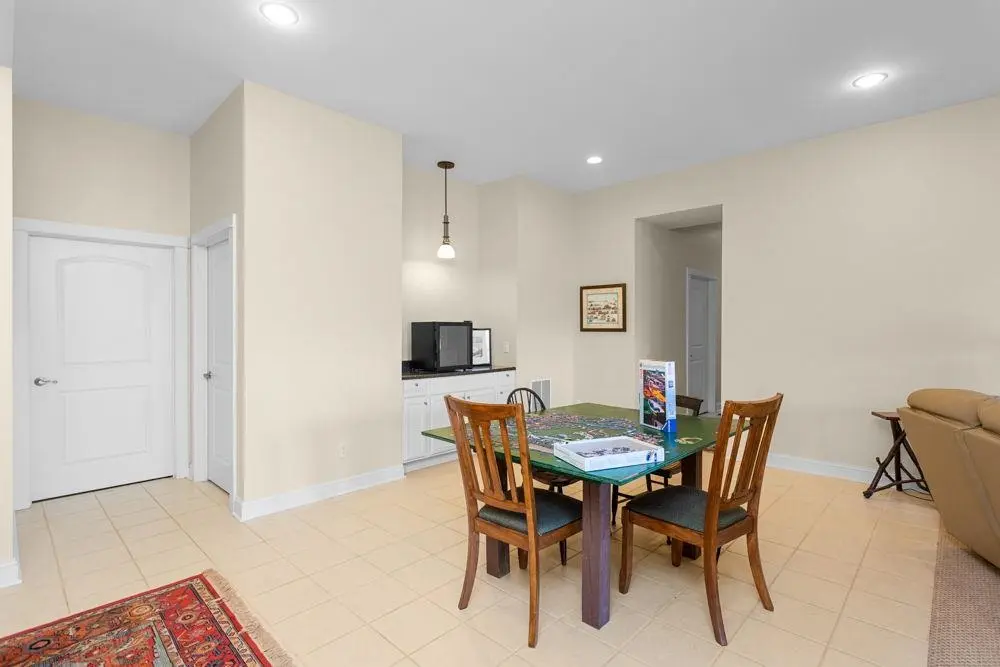 9586 Brunk Spring Ln, Broadway Property Listing: MLS® #663559