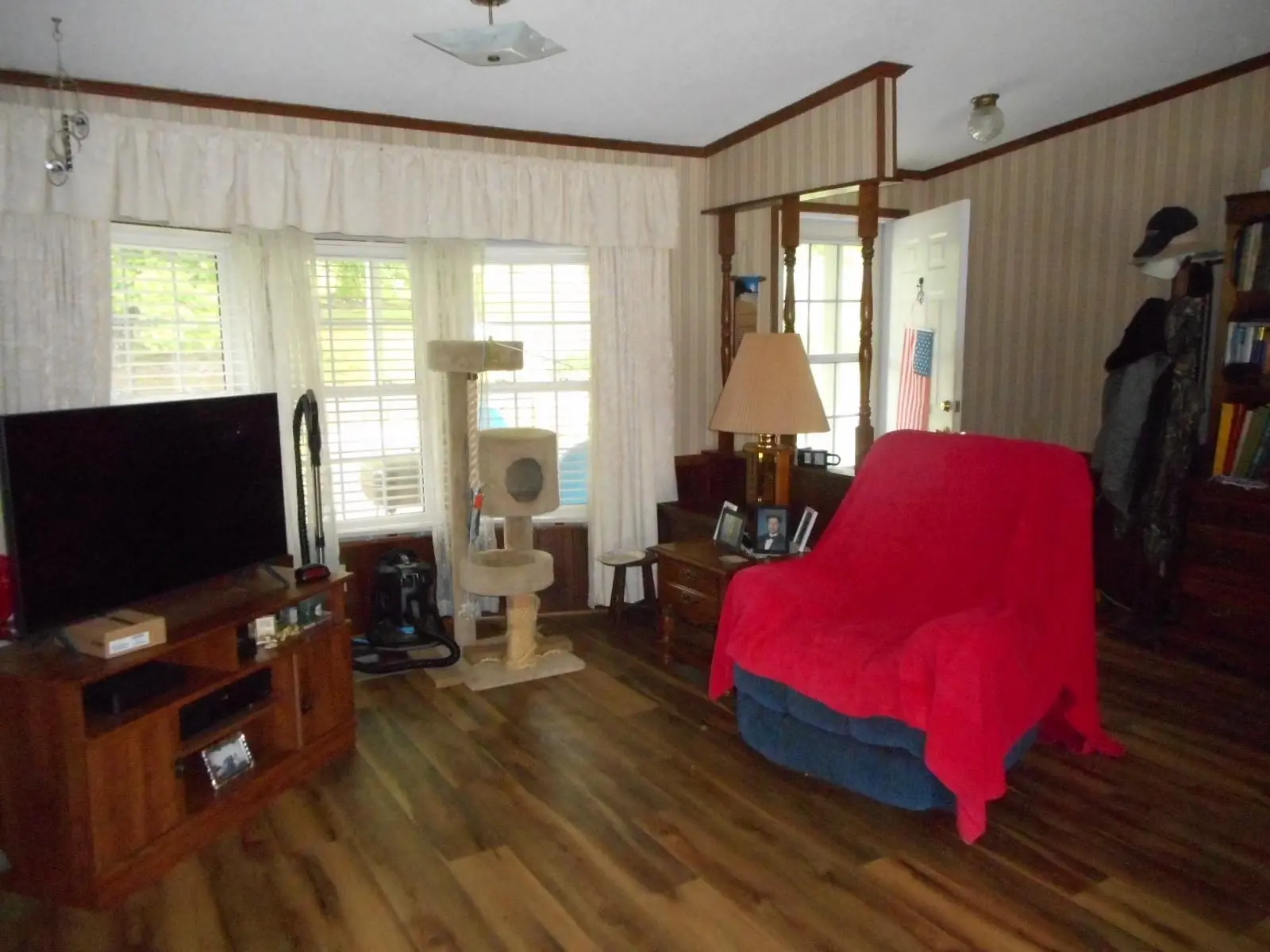 2780 Sunrise Dr, Broadway Property Listing: MLS® #665094