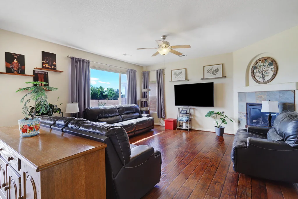 10078 Calle Chulita Road Nw, Albuquerque Home For Sale $445,000