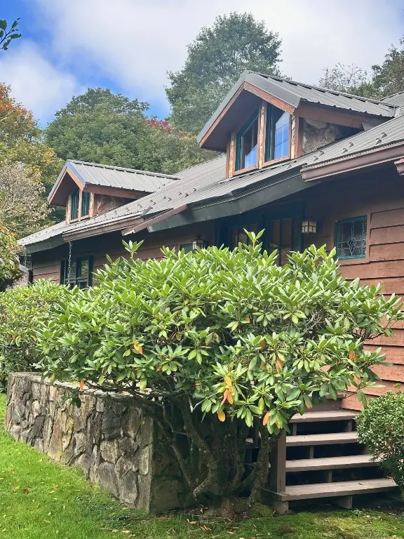 1292 Leonard Road, Highlands Property Listing: MLS® #1002006