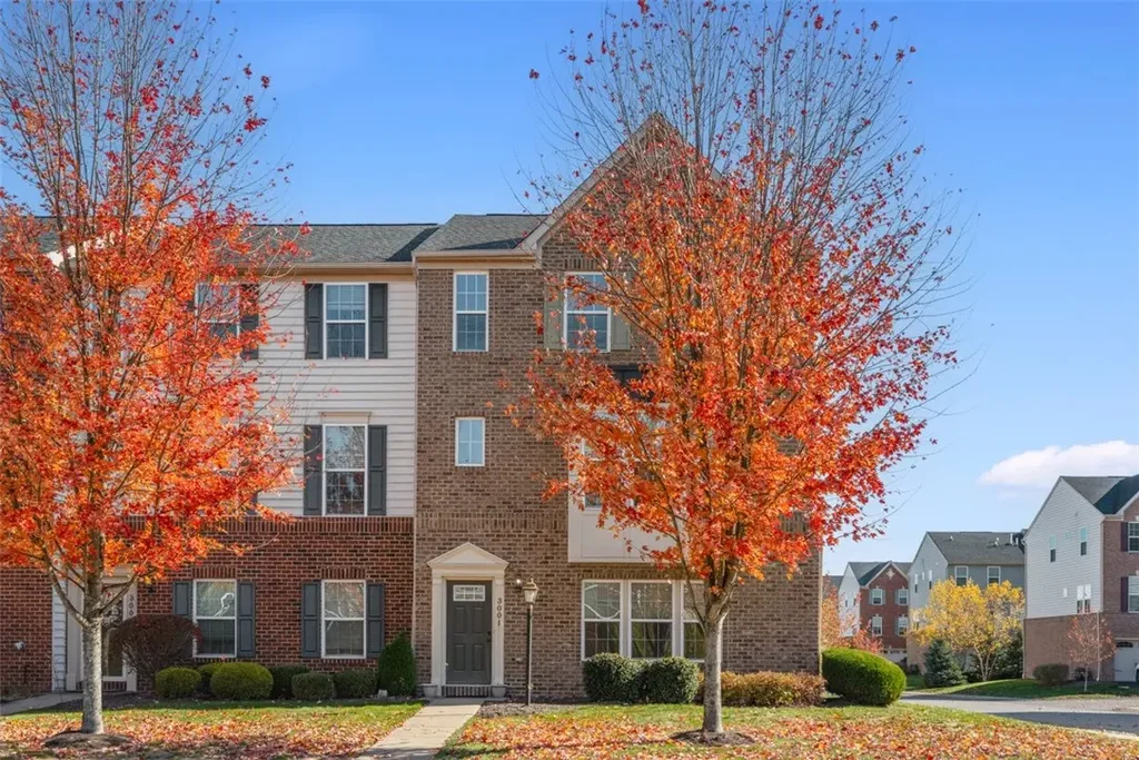 3001 Pointe View, Adams Property Listing: MLS® #1729734