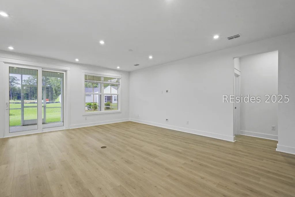 171 Carolina Oaks Avenue, Bluffton/General Real Estate For Sale - Dot ...