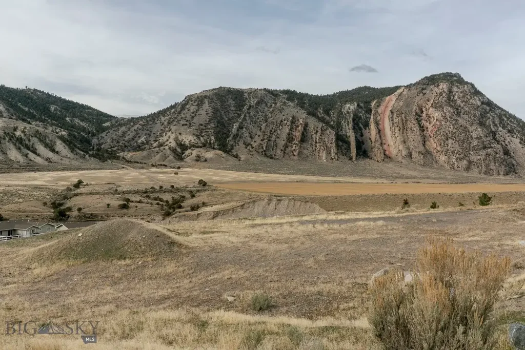 Nhn Maiden Basin Road, Gardiner Property Listing: MLS® #407231