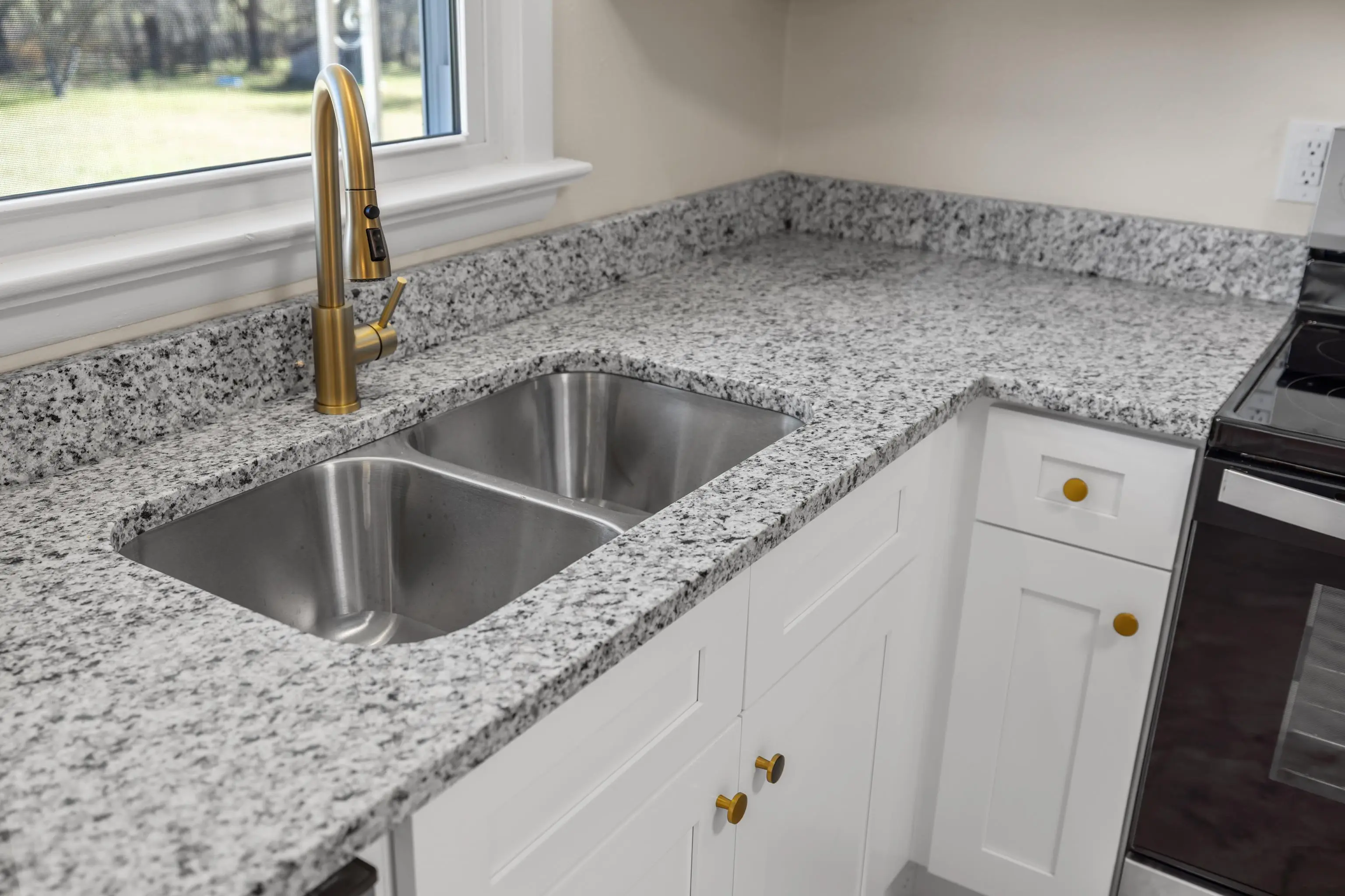 1726 Mountain Valley Rd, Keezletown Property Listing: MLS® #671524