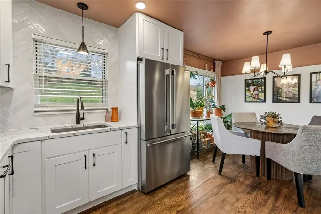 172 Wedgewood Drive, Ross Property Listing: MLS® #1735579