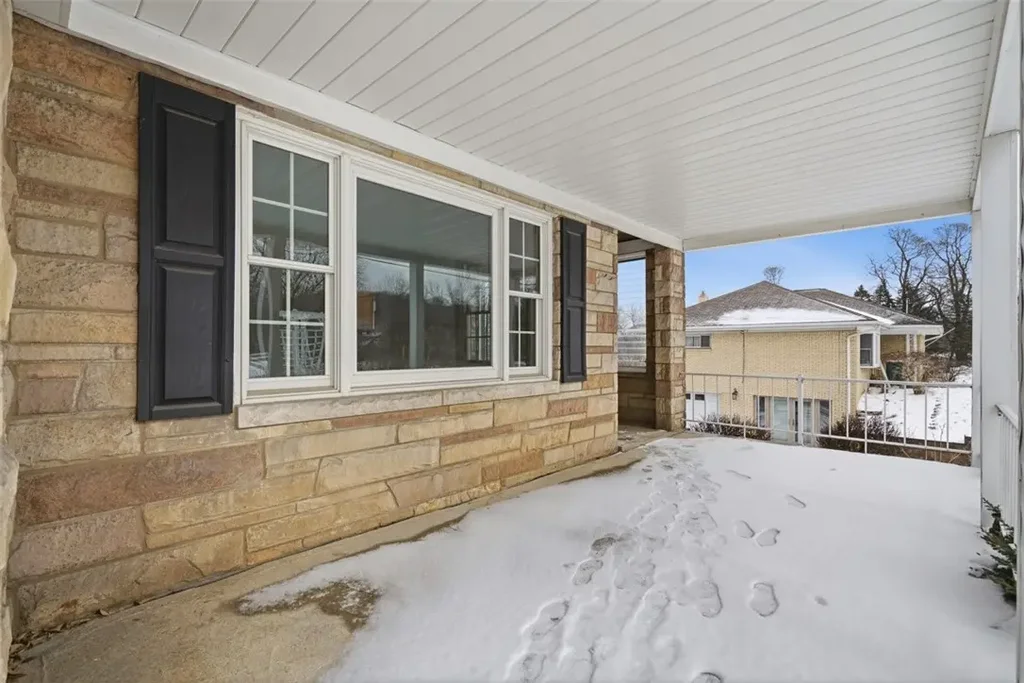 268 Coraopolis Road, Robinson Property Listing: MLS® #1735979