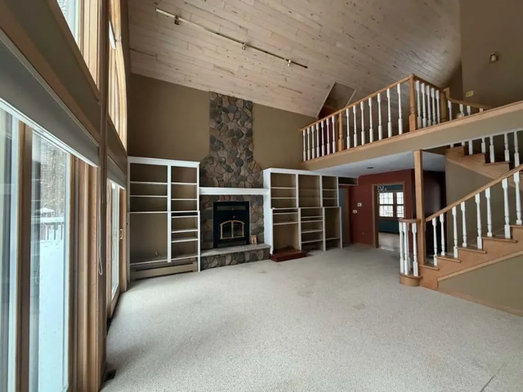 12180 Warpath Ln, Minocqua - MLS #215482 - LakePlace.com