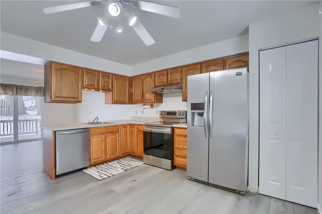 2405 Timberglen Drive , North Fayette Property Listing: MLS® #1736378