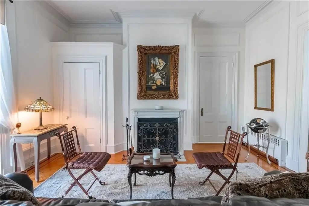 4 Red Cross Ave # 1a, Newport Property Listing: MLS® #1403311