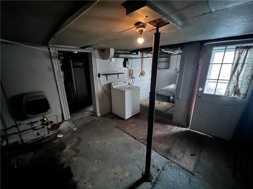 466 Broad Street , City of Washington Property Listing: MLS® #1737327