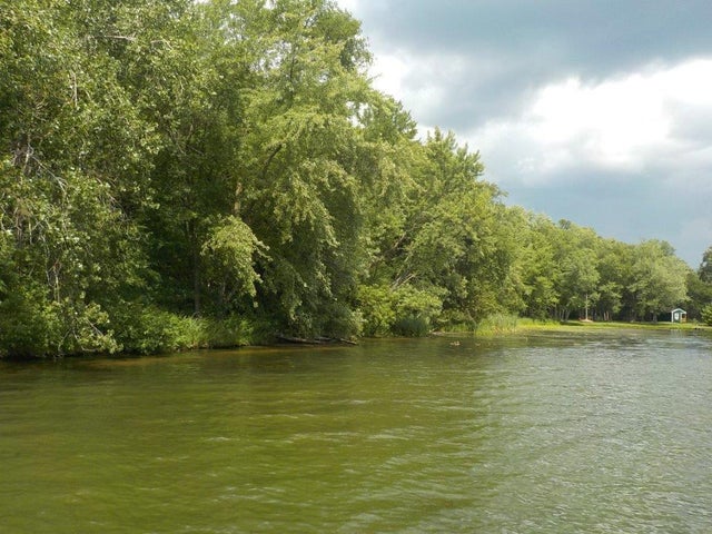 Siren, WI Lake Property For Sale - LakePlace.com