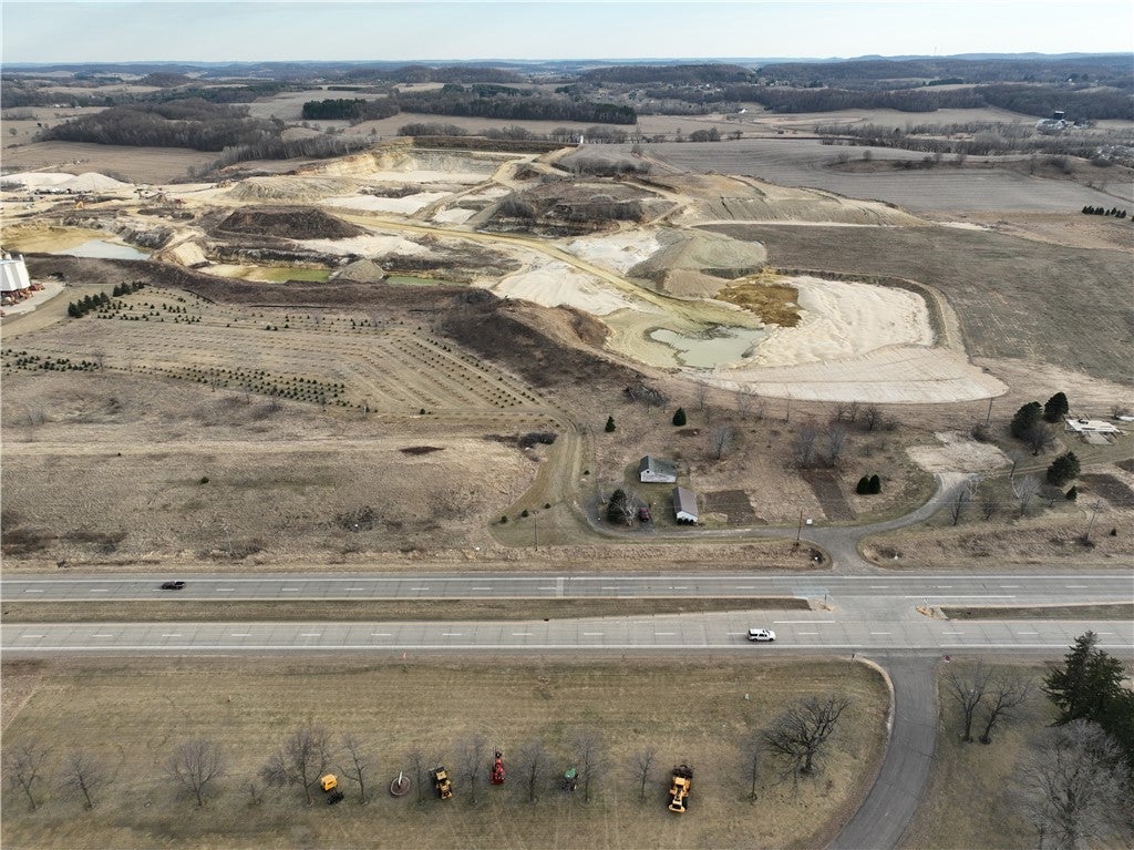 5684 E Us Highway 12, Menomonie, WI - MLS# 1590295 - LandBin.com